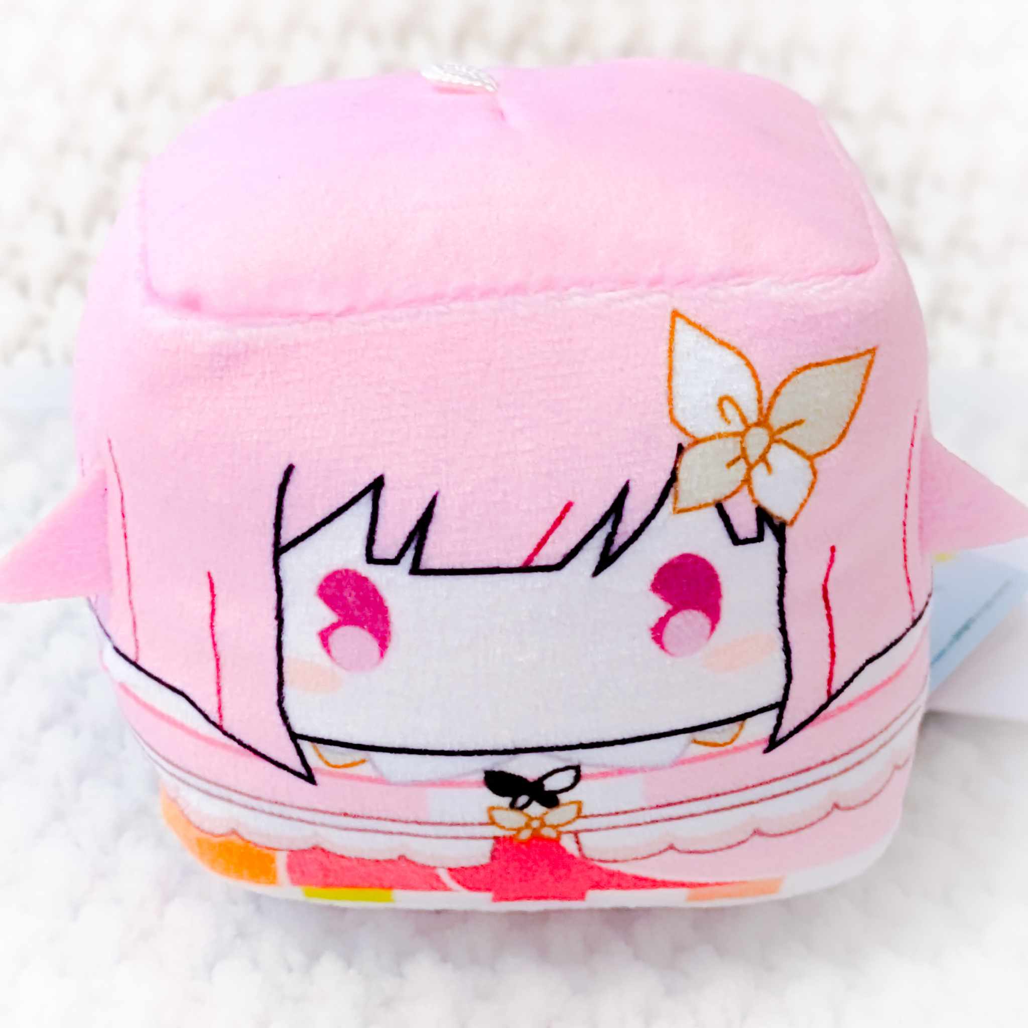 Otori Emu - Project Sekai Hatsune Miku Colorful Stage Square Cube Plus ...