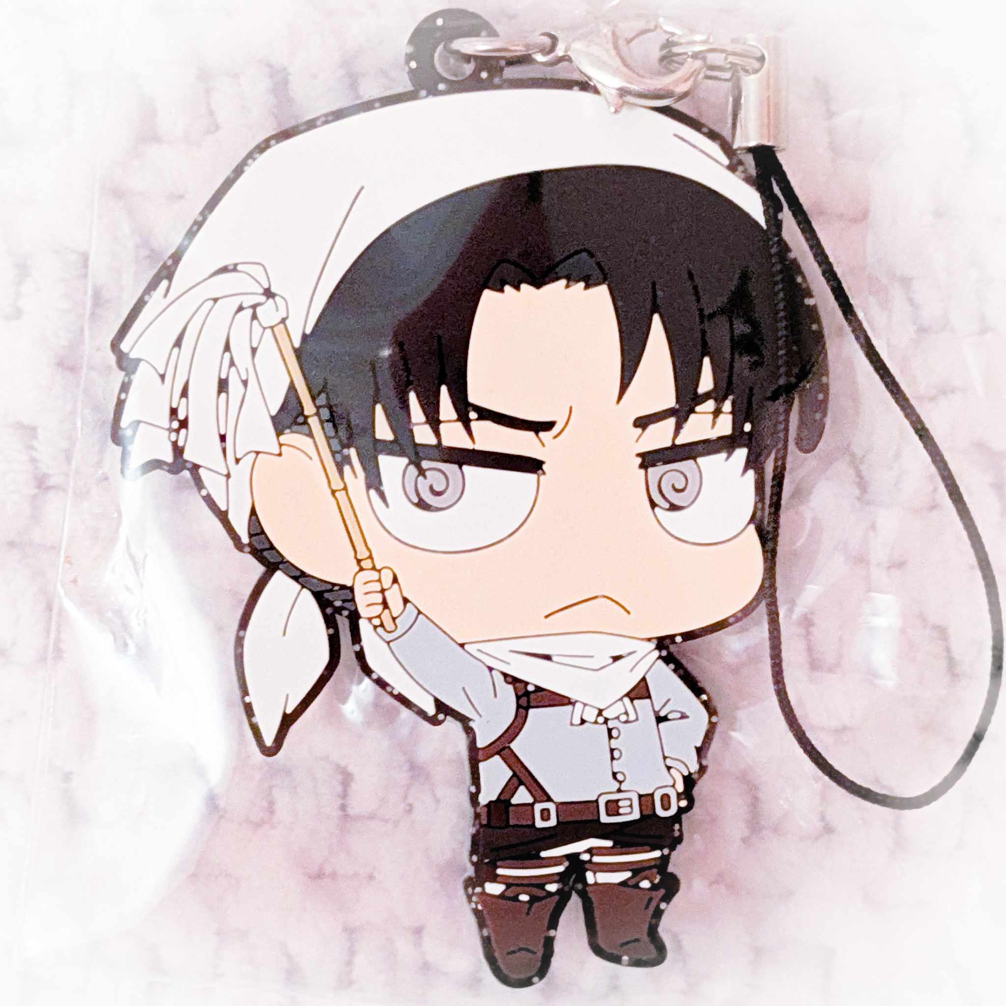 Levi Ackerman - Attack on Titan Anime Glitter Rubber Strap – Miokii Shop