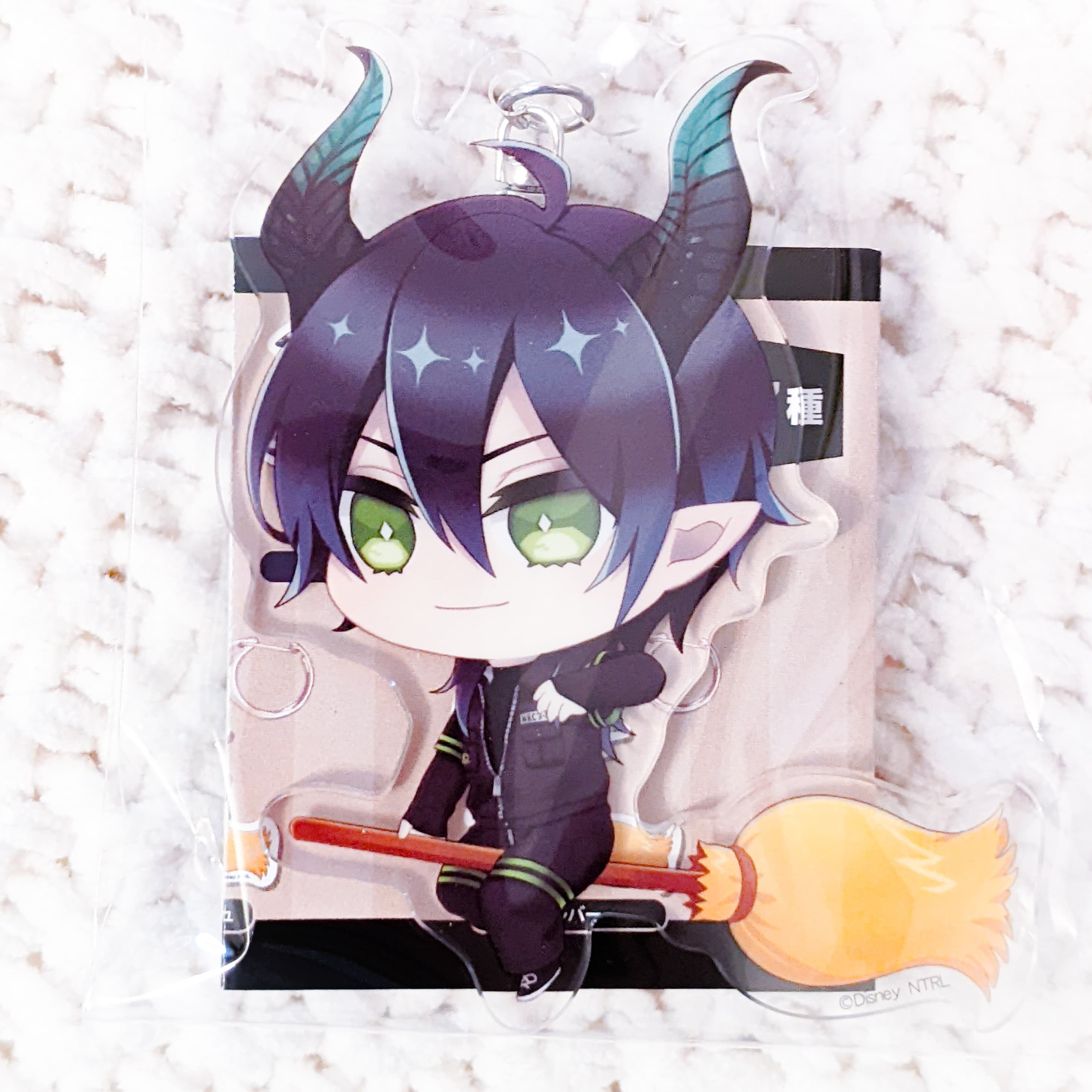 Malleus Draconia Disney Twisted Wonderland Chibi Flying Broom Acrylic ...